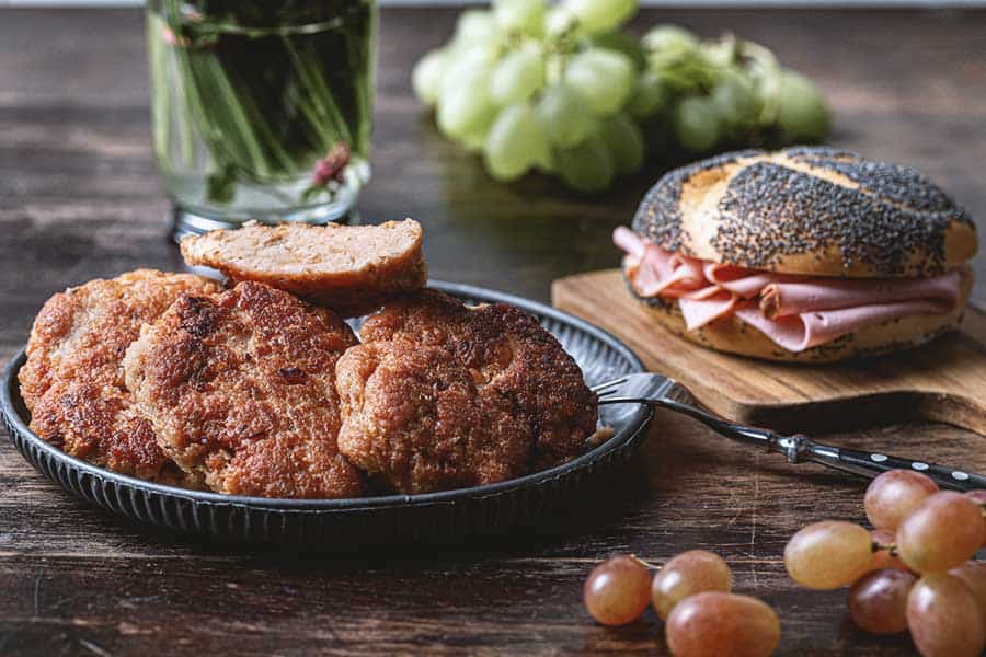 Leberkäsesemmel - Laibchen » Das Rezept von GÜNSTIG KOCHEN